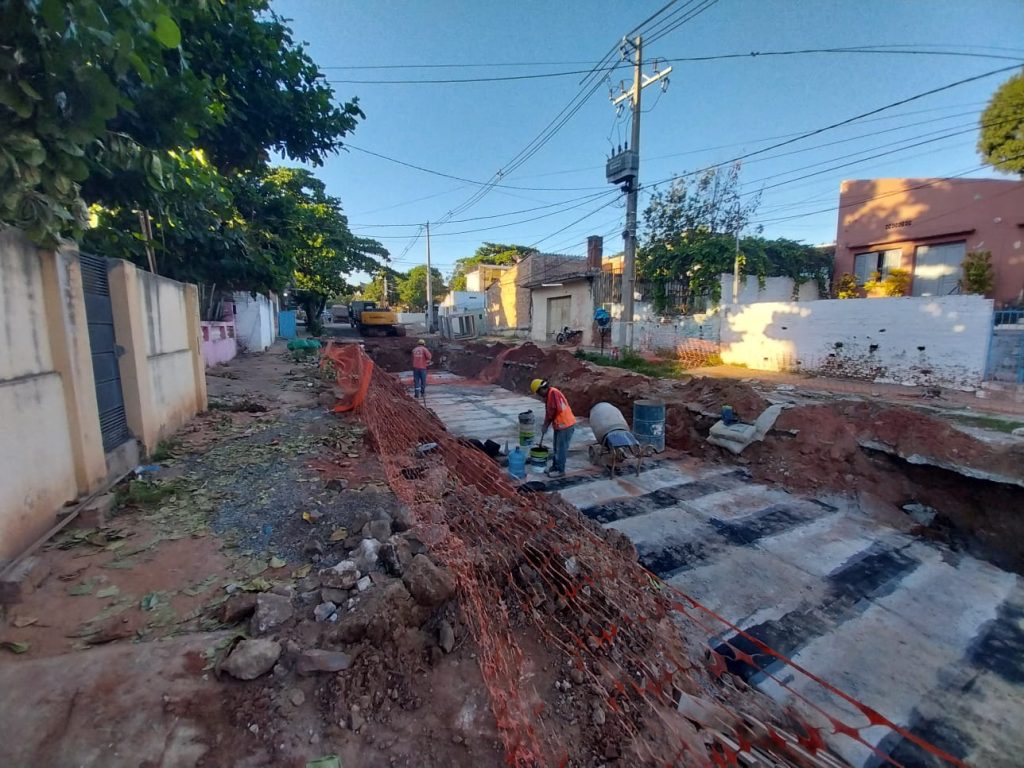 Siguen trabajos en obra de desagüe pluvial de la cuenca de Isabel La ...