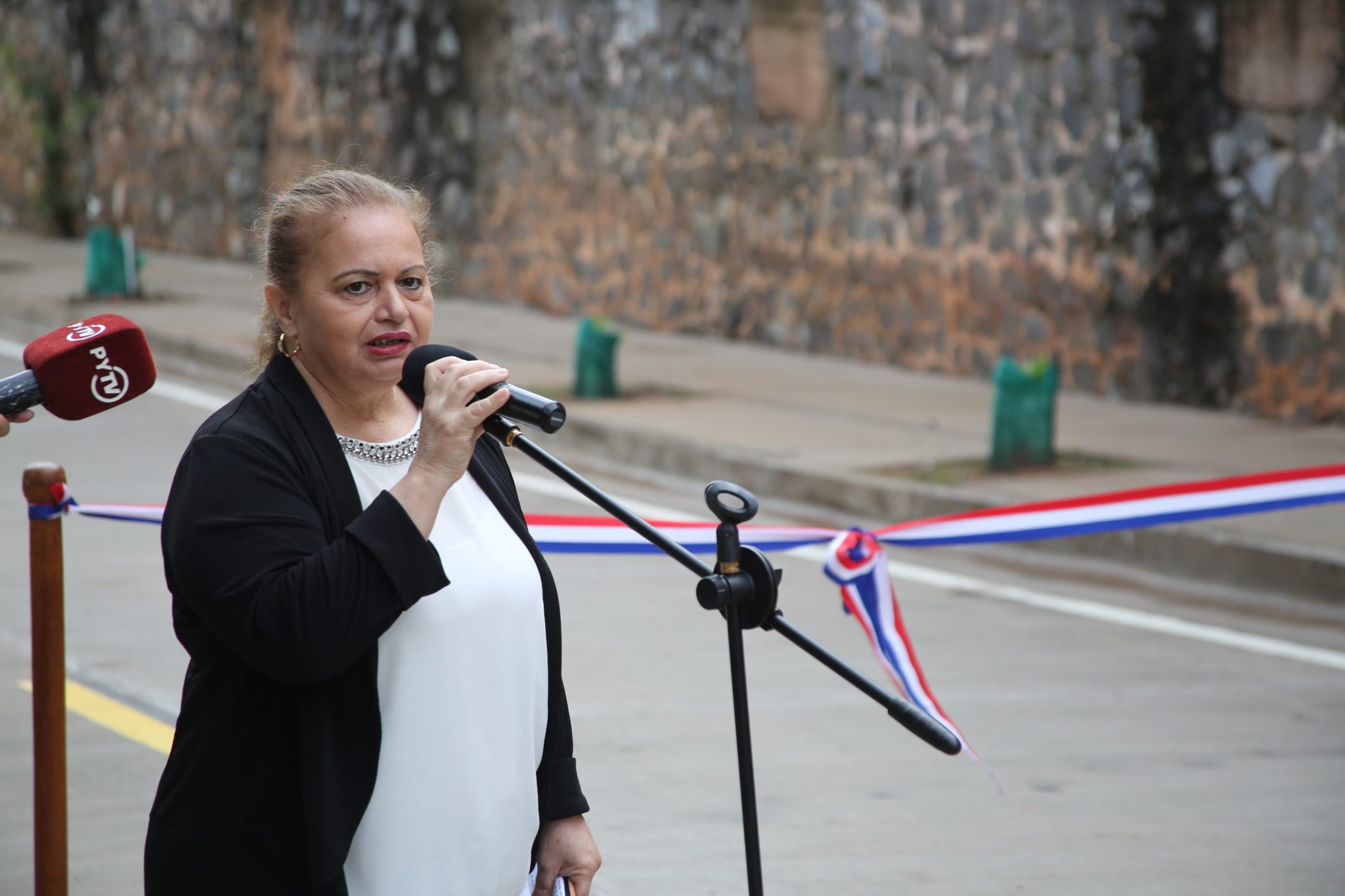 Intendente de Asunción inauguró otra obra de desagüe pluvial, esta vez ...